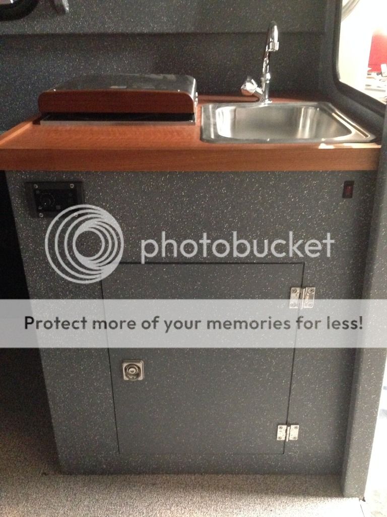 New Raider 2484 Cuddy | Bloodydecks